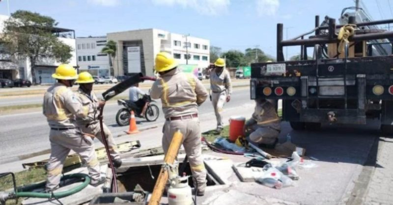 Blackouts Force Massive CFE Response in Playa del Carmen