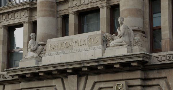 Mexico’s Economy Just Got a Warning From Banxico